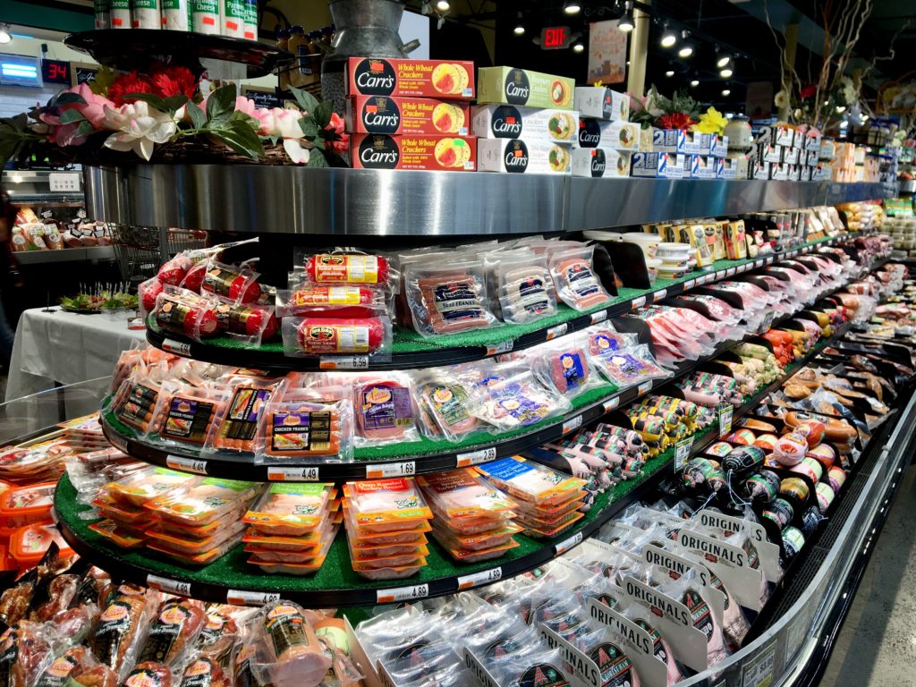 NetCost Market on 221 NJ-4 in Paramus, NJ